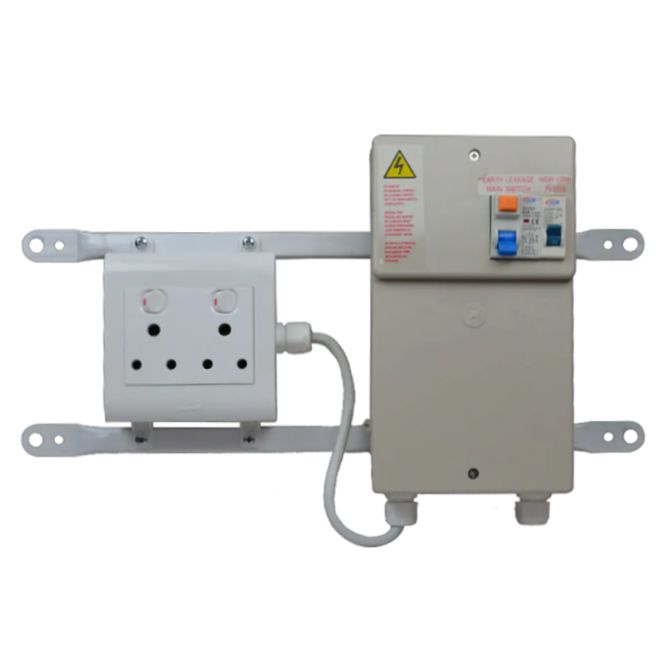 040-706 - SPLIT METER READY DB BOARD E/L+20A-CB+2xSOCKETS