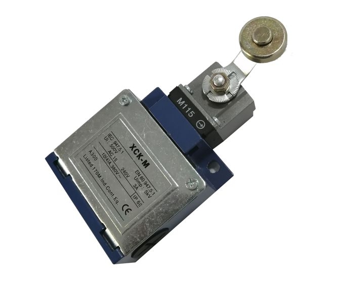LS-ZCK-M1+ZCKD15 - LIMIT SWITCH M1 BODY+ZCKD15 HEAD (METAL WHEEL) 240